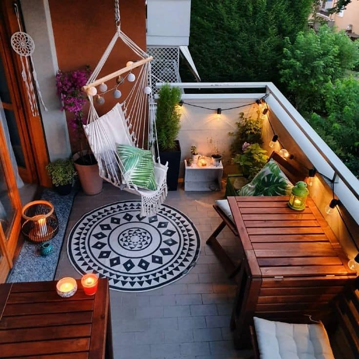 How To Decorate A Ladies SMALL Terrace!! Wonderful View - Aliens Tips